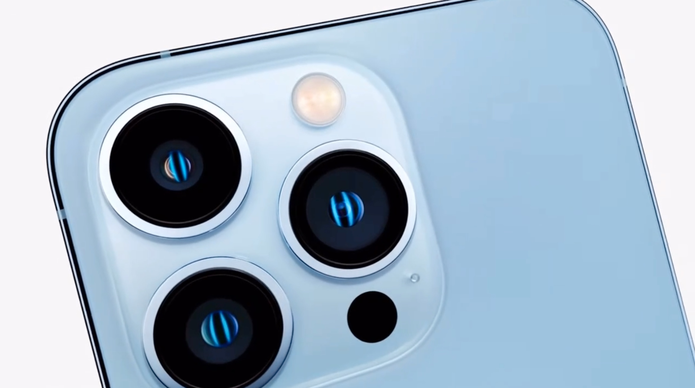 Apple презентовала iPhone 13: фото, характеристики и цена - ХВИЛЯ