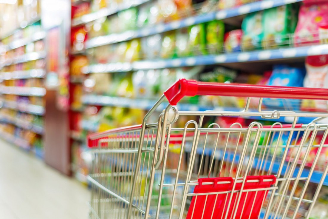 Продукты в Украине: крупные супермаркеты взвинтили стоимость муки ...