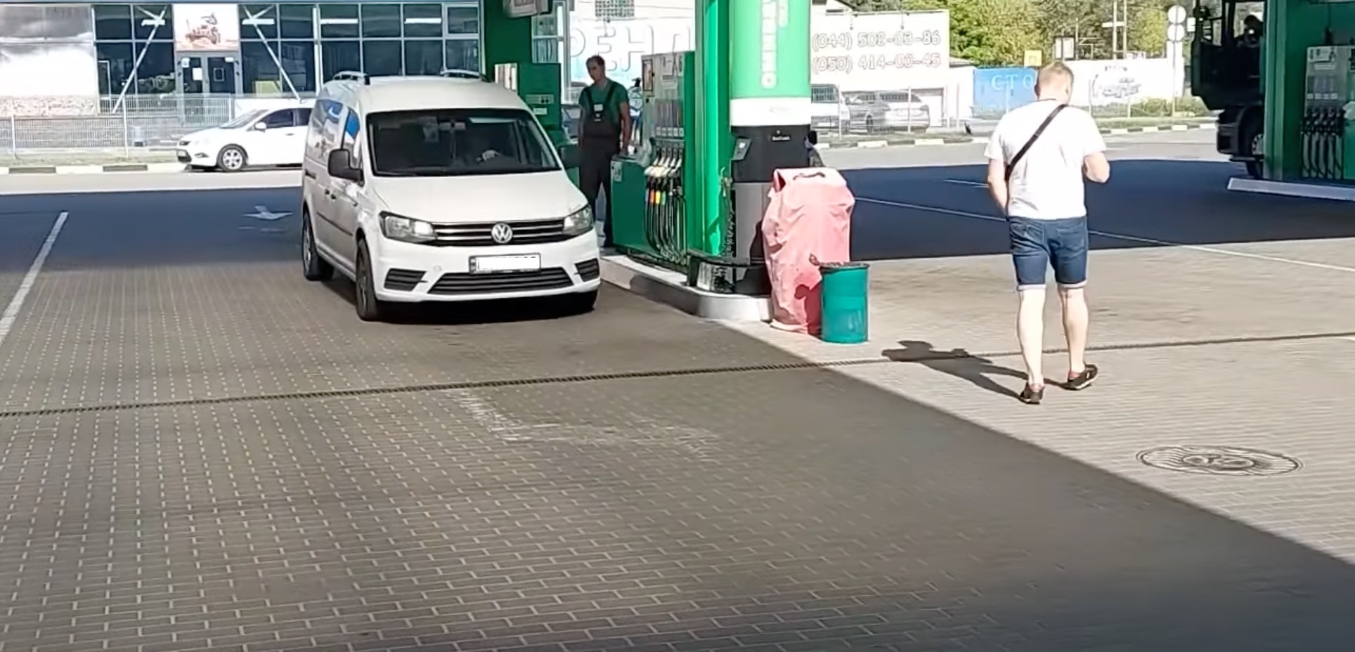 Бензин дизель та автогаз подешевшали українцям показали як змінилися ціни на АЗС із січня