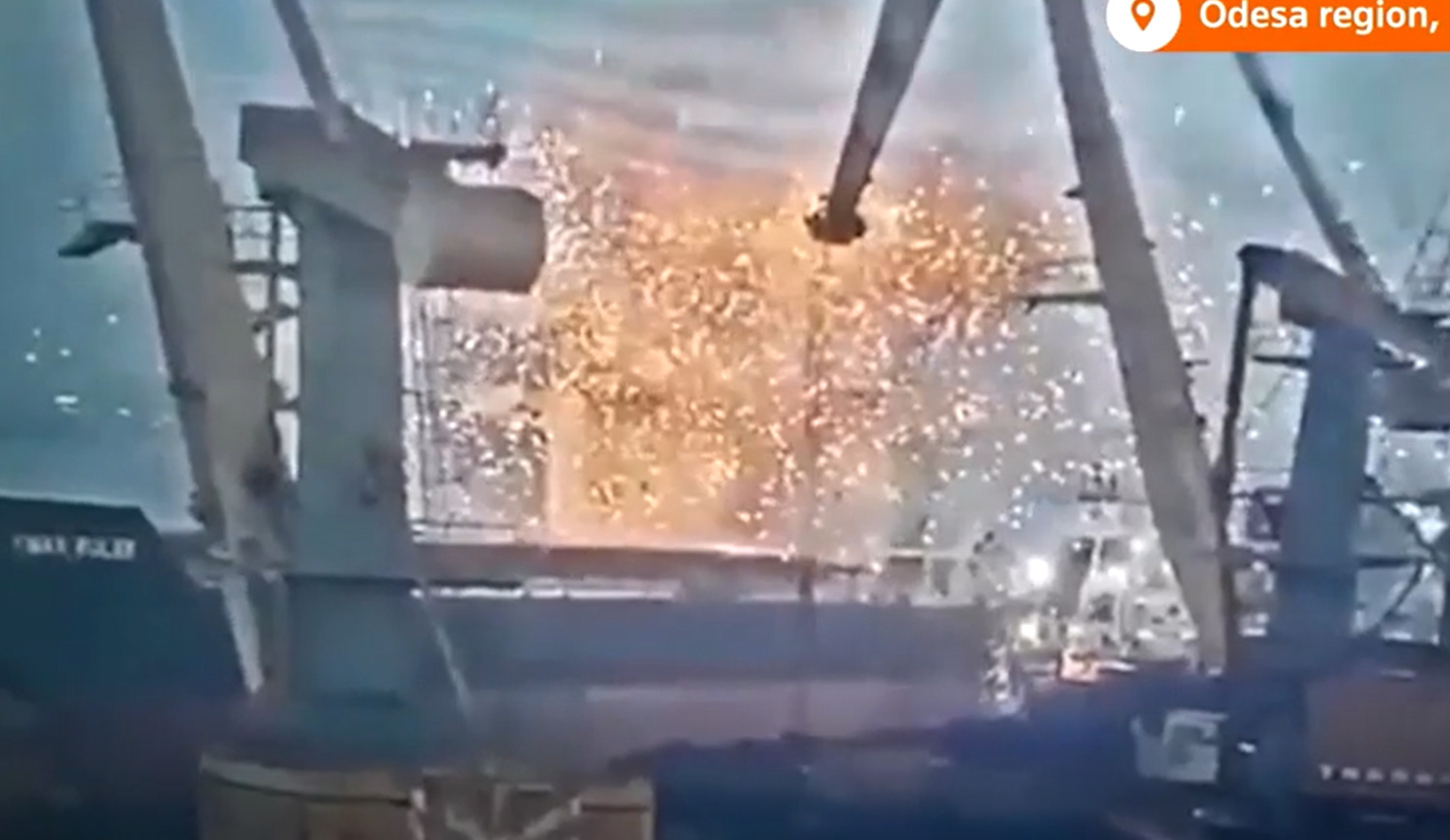 Война с РФ: Reuters показало момент удара российской ракеты по ...